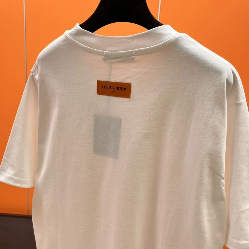 Exact replica Louis Vuitton T-Shirts