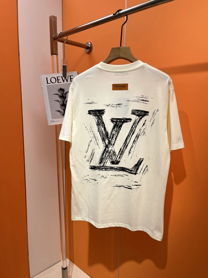 Top match Louis Vuitton T-Shirts