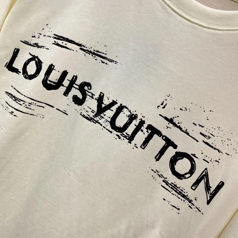 Top match Louis Vuitton T-Shirts