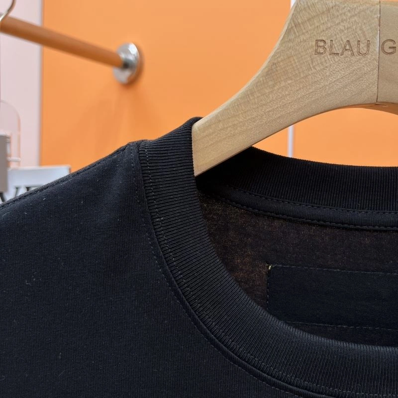 Discounted Louis Vuitton T-Shirts