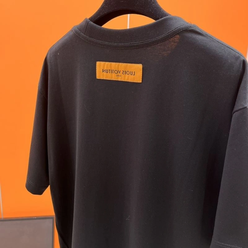 Perfect replica Louis Vuitton T-Shirts