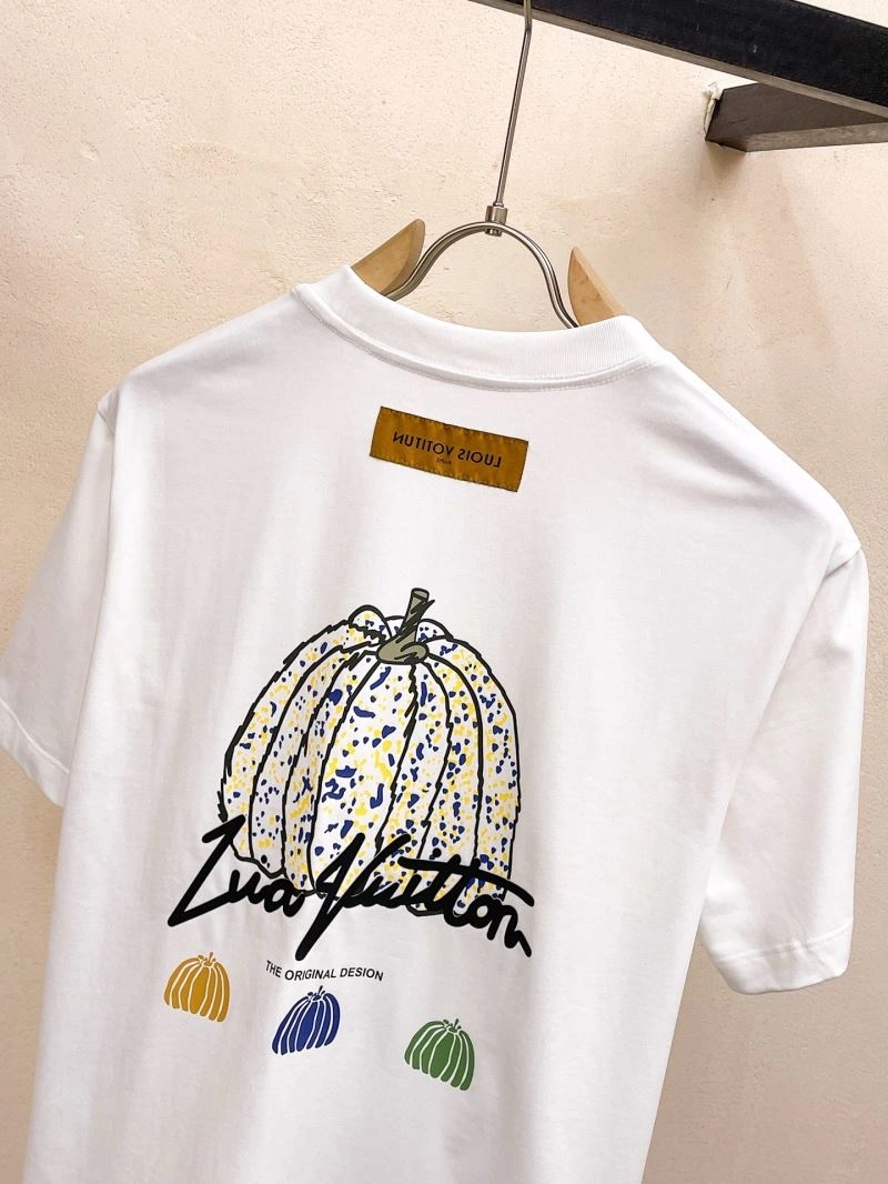 Accurate model Louis Vuitton T-Shirts