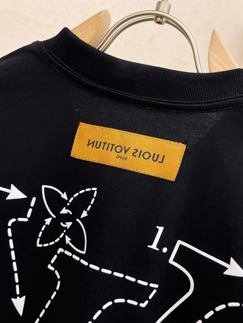 Precise copy Louis Vuitton T-Shirts