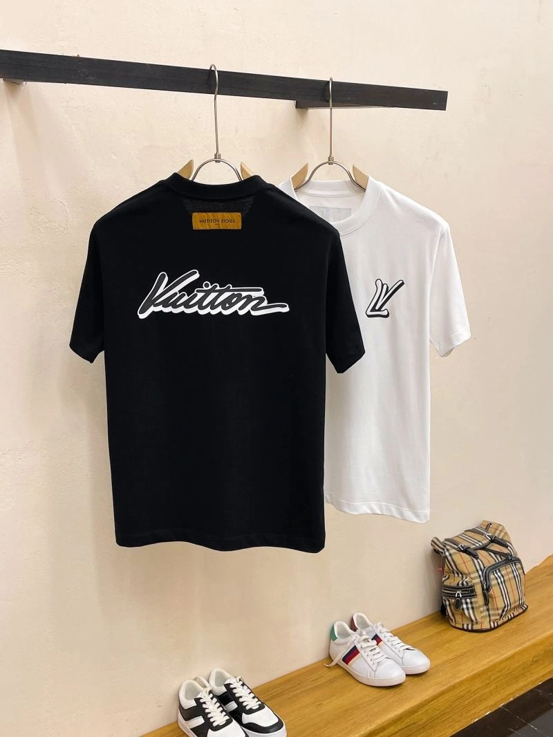 Bargain Louis Vuitton T-Shirts