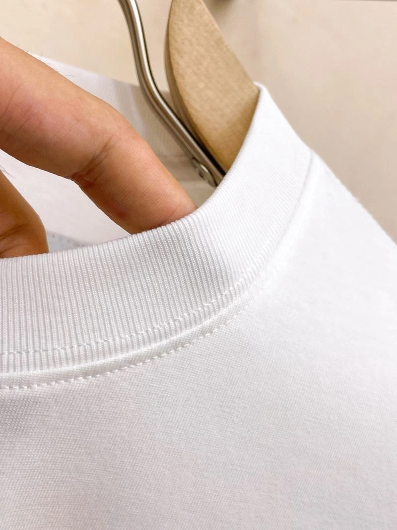 Bargain Louis Vuitton T-Shirts