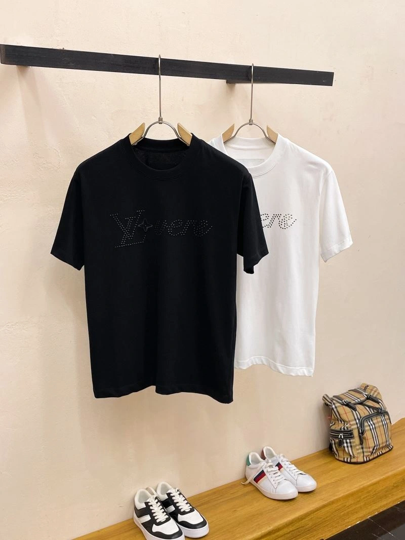 Top mirror Louis Vuitton T-Shirts