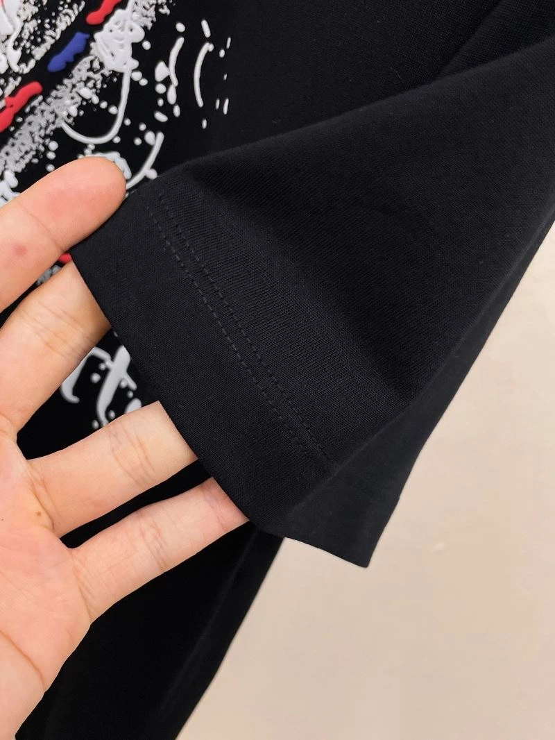 Factory-made Louis Vuitton T-Shirts