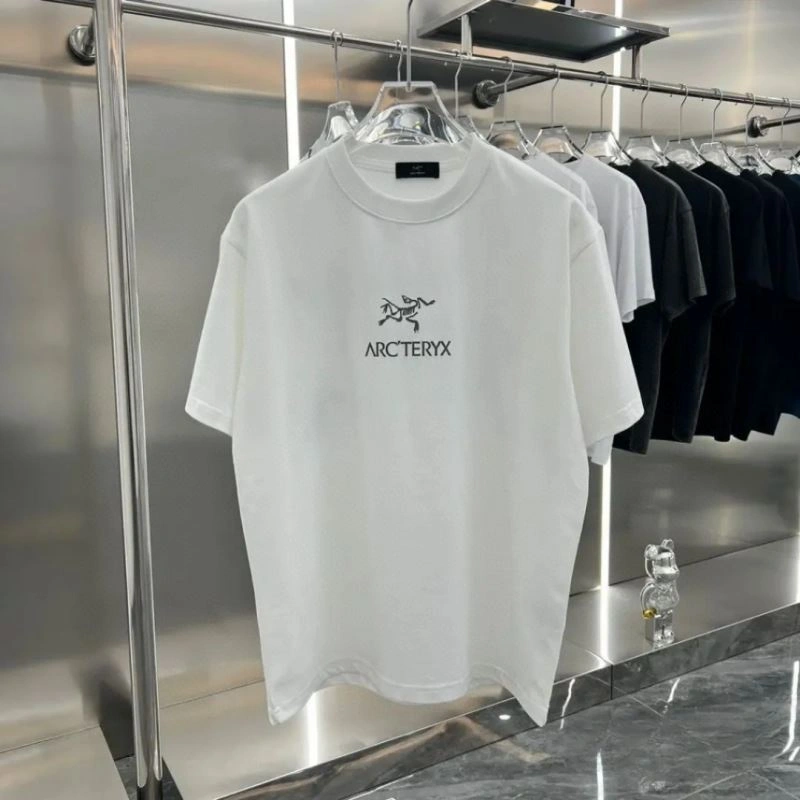 Cut-rate Louis Vuitton T-Shirts