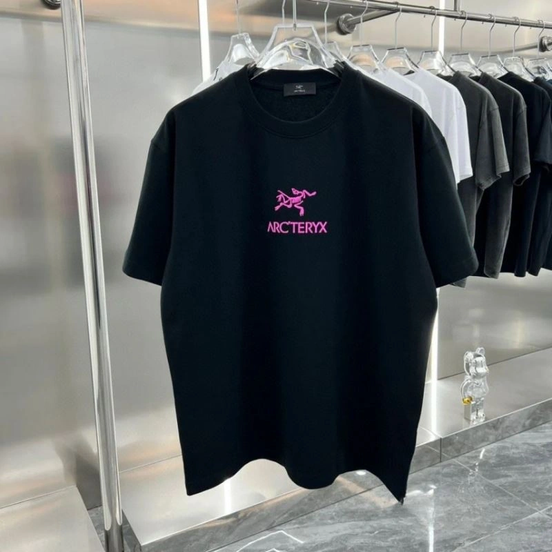Cut-rate Louis Vuitton T-Shirts