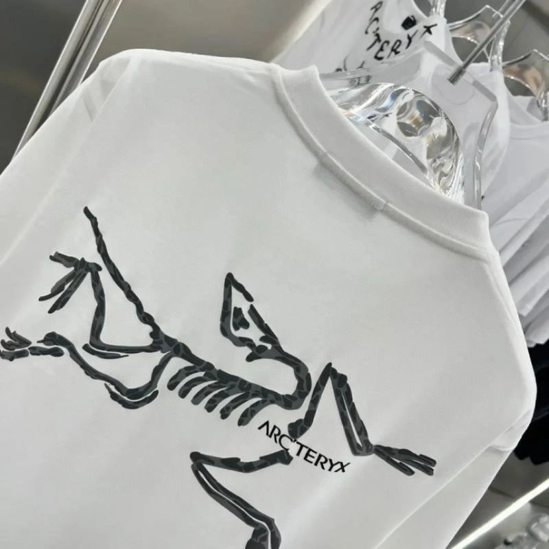 Cut-rate Louis Vuitton T-Shirts