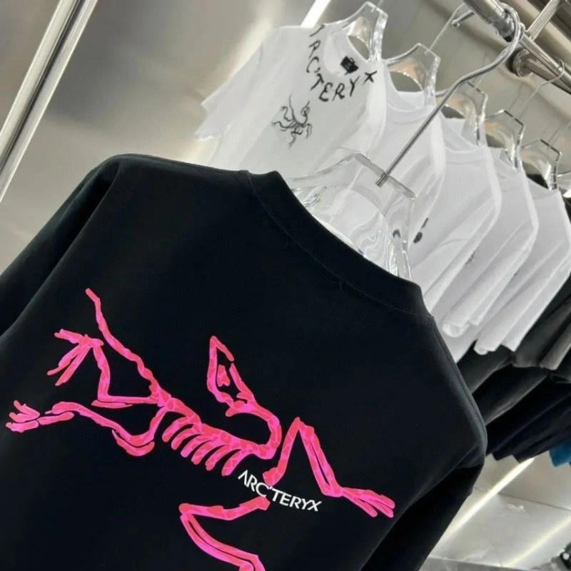 Cut-rate Louis Vuitton T-Shirts