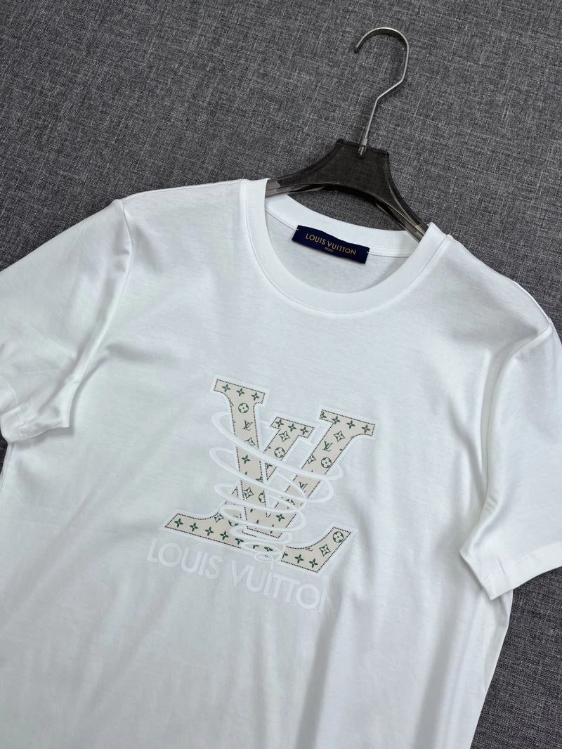 Exact replica Louis Vuitton T-Shirts