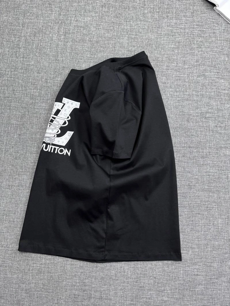 Discounted Louis Vuitton T-Shirts