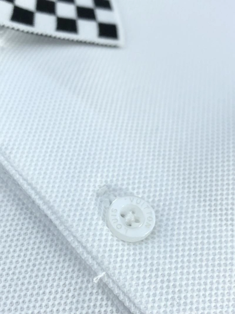 Bargain Louis Vuitton T-Shirts