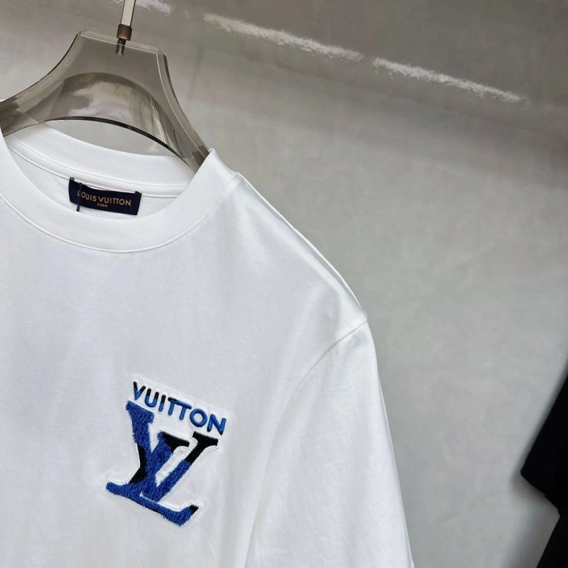 High fidelity Louis Vuitton T-Shirts