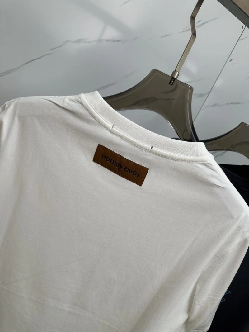 Low-cost Louis Vuitton T-Shirts