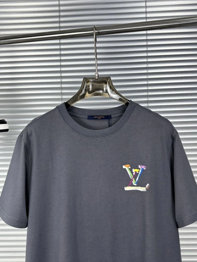 Low-cost Louis Vuitton T-Shirts