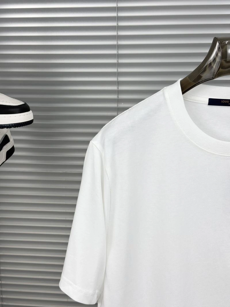 Inexpensive Louis Vuitton T-Shirts