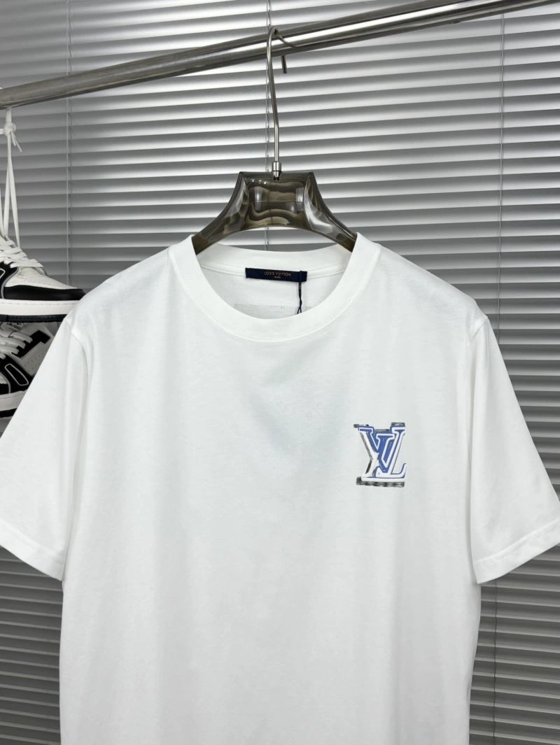 Top match Louis Vuitton T-Shirts