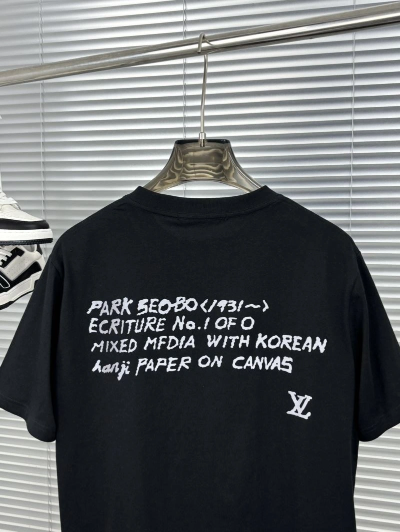 1:1 copy Louis Vuitton T-Shirts