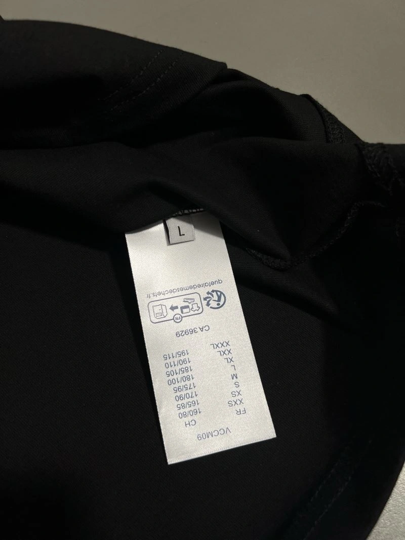 Factory-made Louis Vuitton T-Shirts