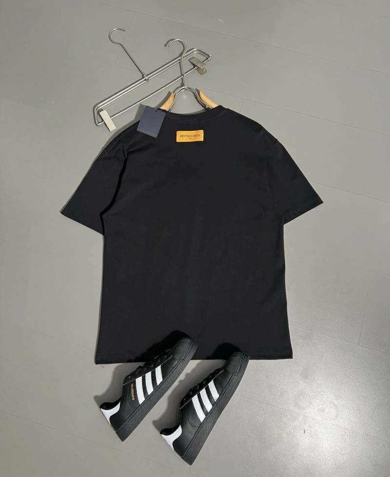 Factory-made Louis Vuitton T-Shirts