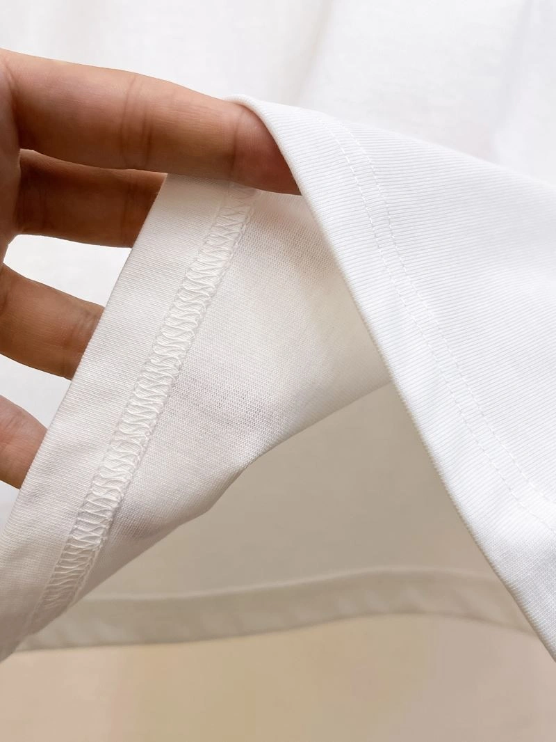Low-cost Louis Vuitton T-Shirts