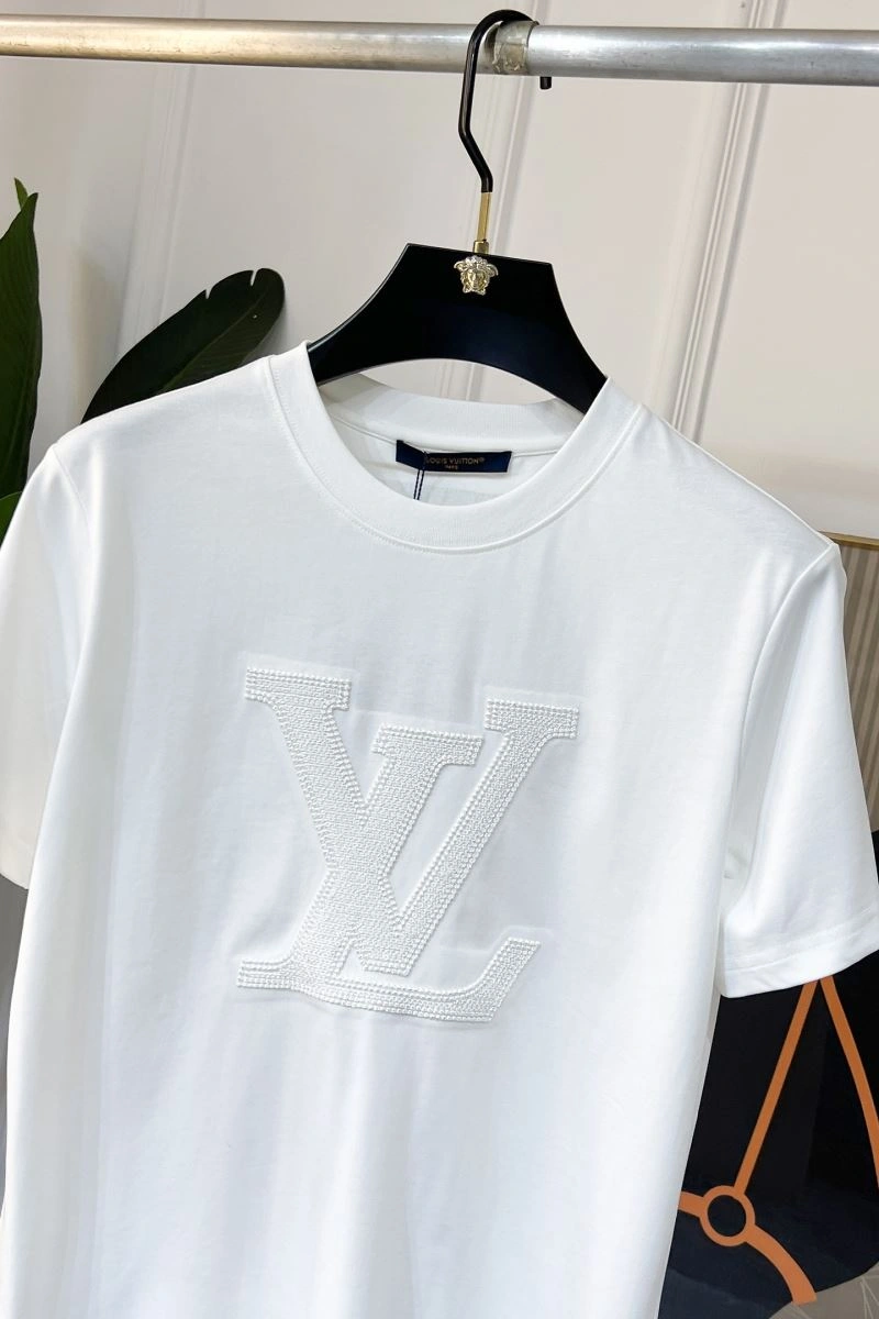 Inexpensive Louis Vuitton T-Shirts