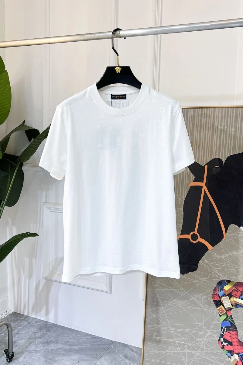 High accuracy Louis Vuitton T-Shirts