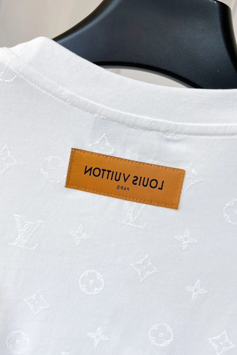 High accuracy Louis Vuitton T-Shirts