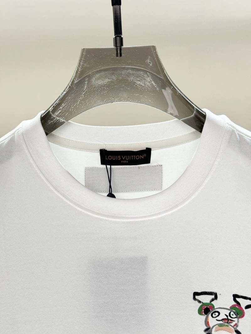 Low-cost Louis Vuitton T-Shirts