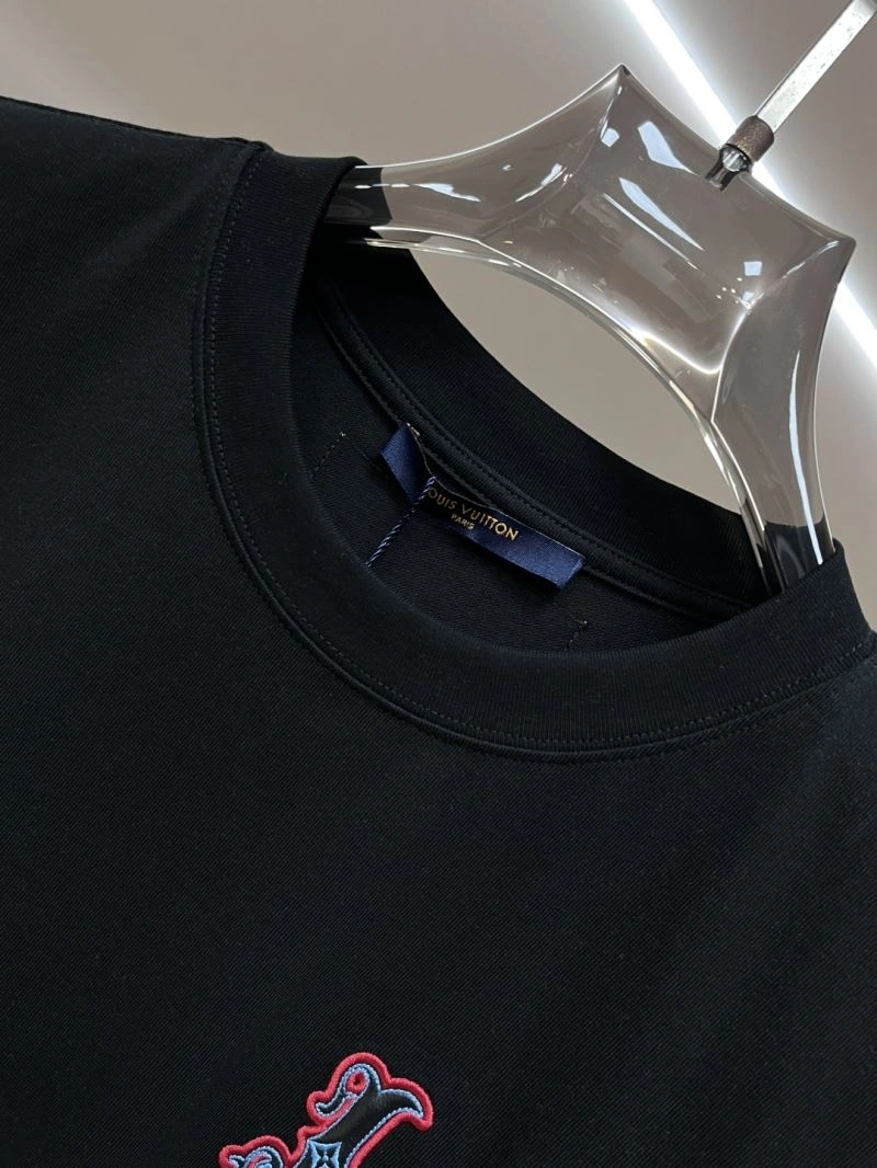 Precise copy Louis Vuitton T-Shirts