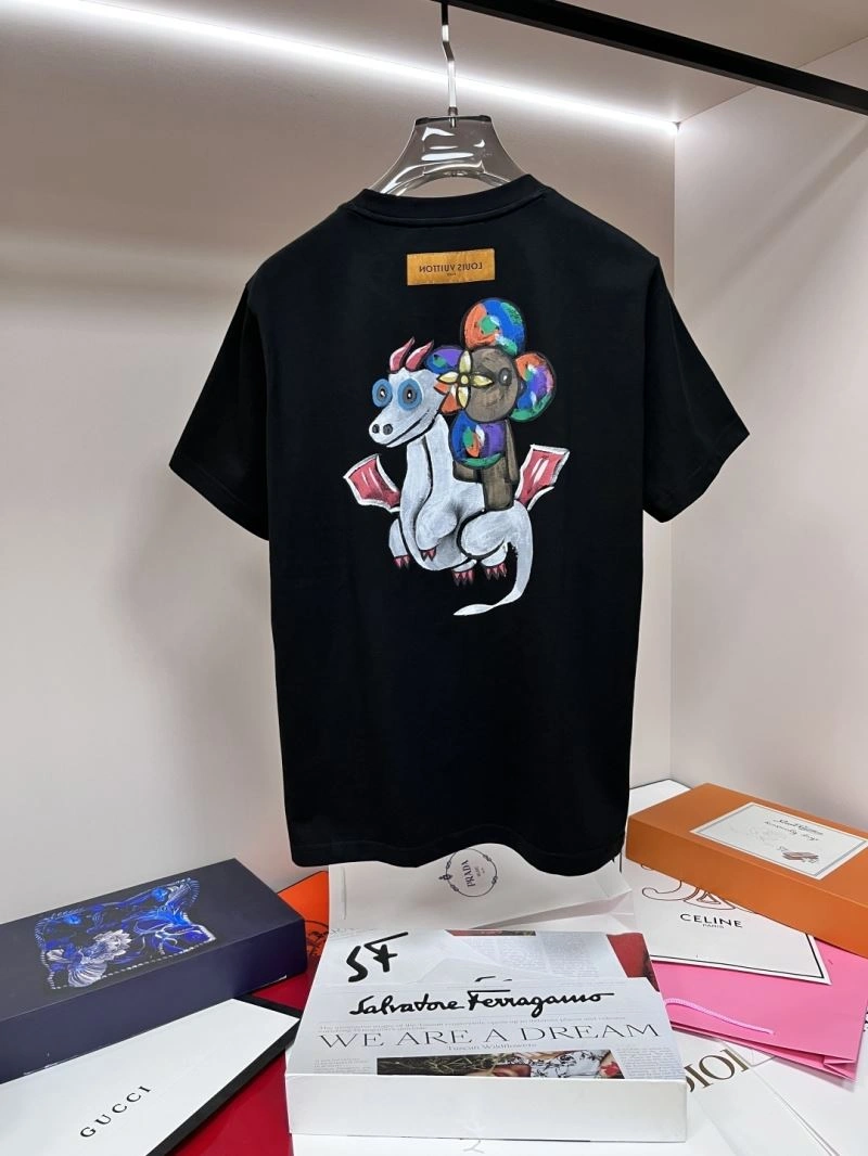 Exact replica Louis Vuitton T-Shirts