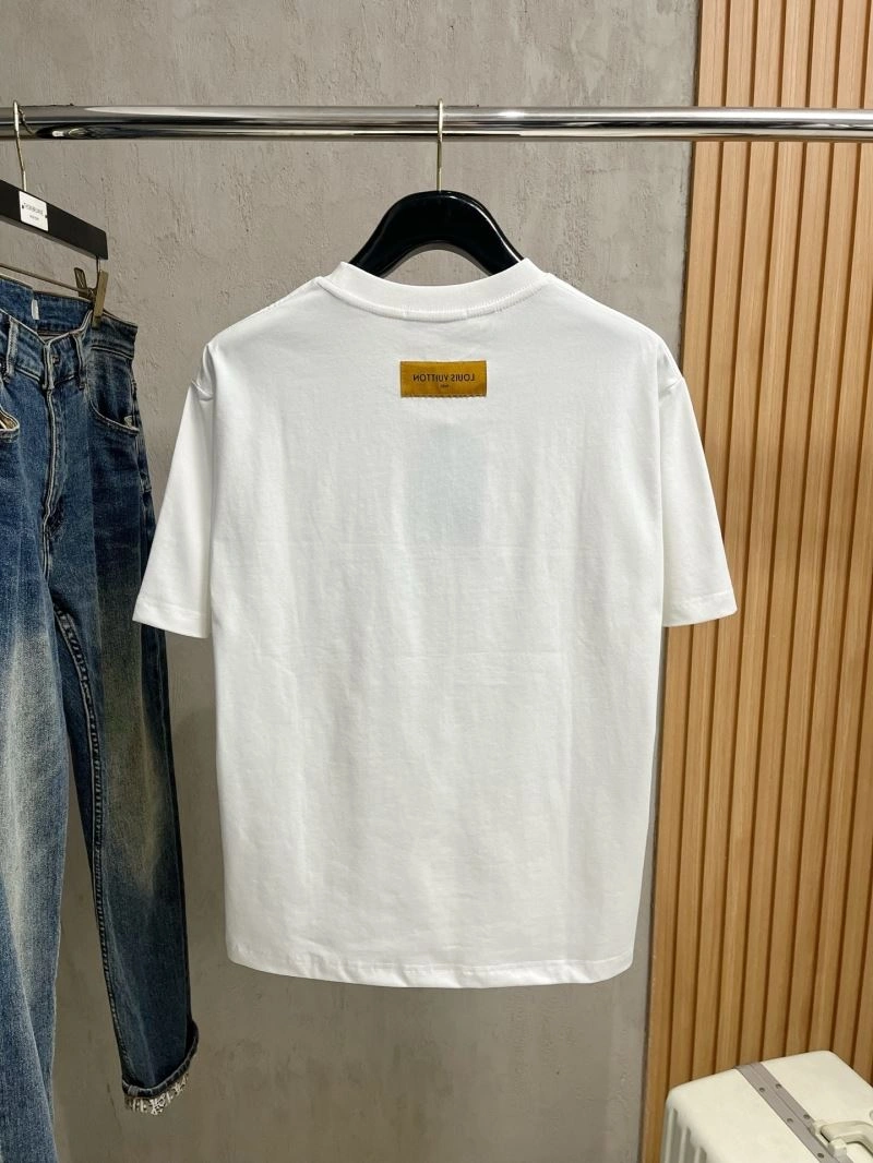 Indistinguishable Louis Vuitton T-Shirts