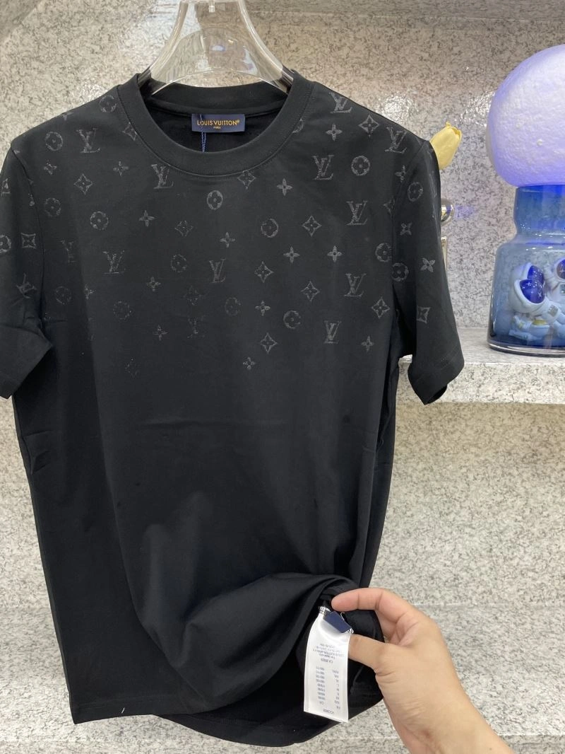 Top mirror Louis Vuitton T-Shirts