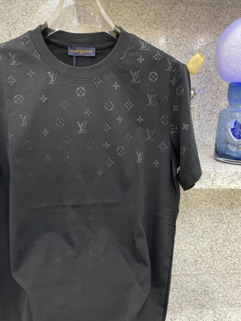 Top mirror Louis Vuitton T-Shirts