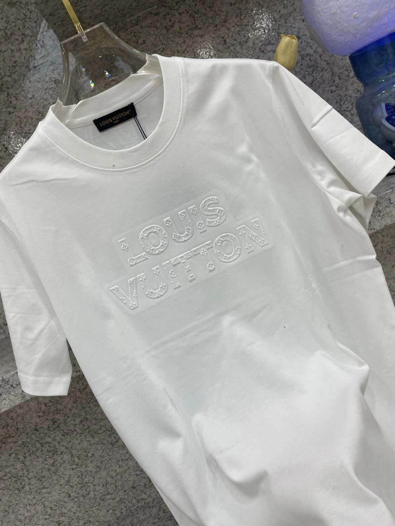 Top match Louis Vuitton T-Shirts