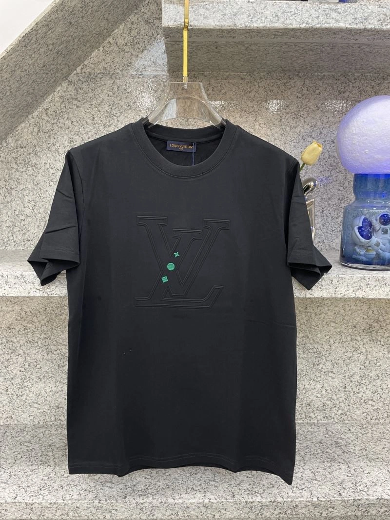 Top match Louis Vuitton T-Shirts