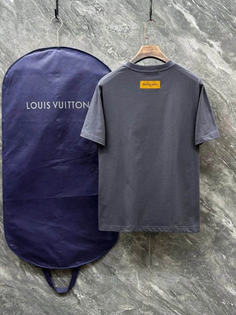 Precise copy Louis Vuitton T-Shirts