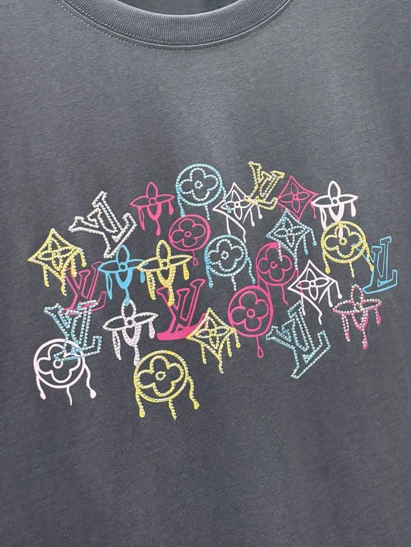 Precise copy Louis Vuitton T-Shirts