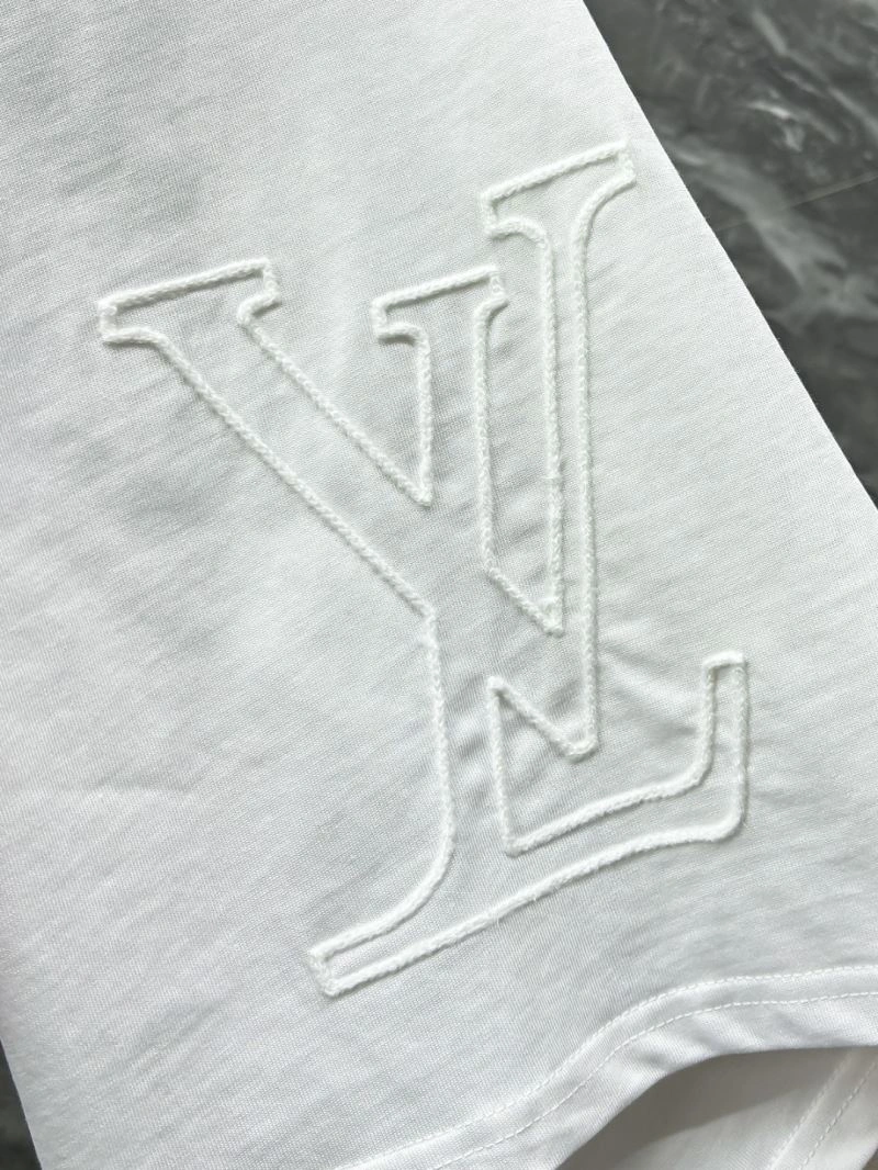 Discounted Louis Vuitton T-Shirts