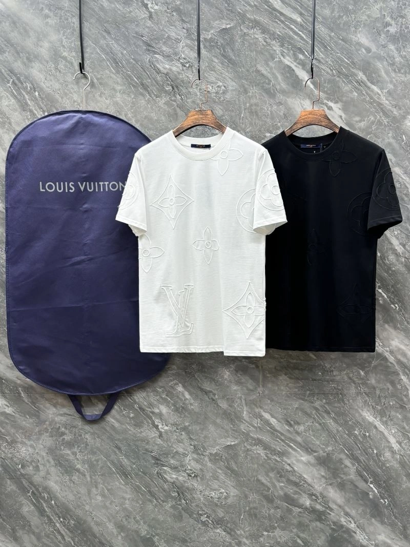 Inexpensive Louis Vuitton T-Shirts