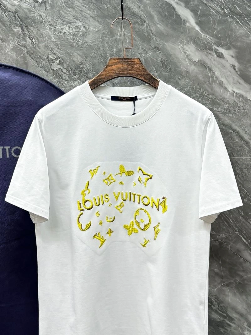 Bargain Louis Vuitton T-Shirts