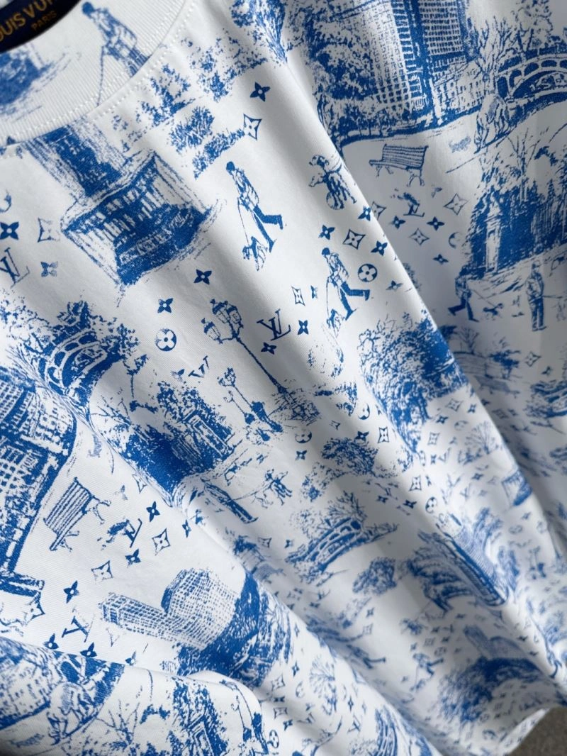 Top match Louis Vuitton T-Shirts