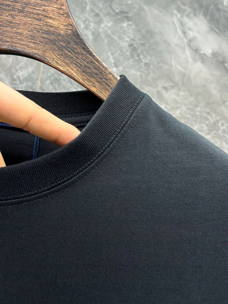 Discounted Louis Vuitton T-Shirts