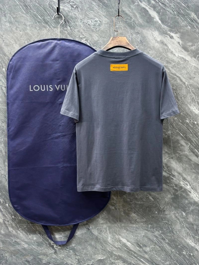 Exact replica Louis Vuitton T-Shirts