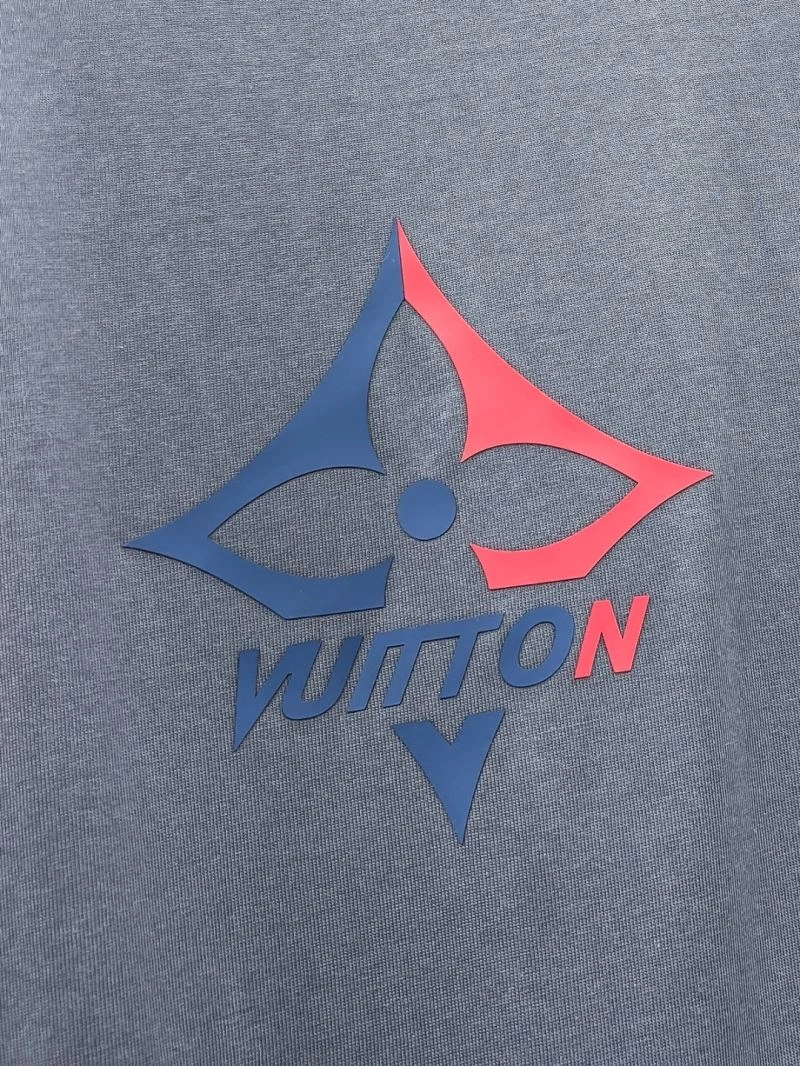 Exact replica Louis Vuitton T-Shirts