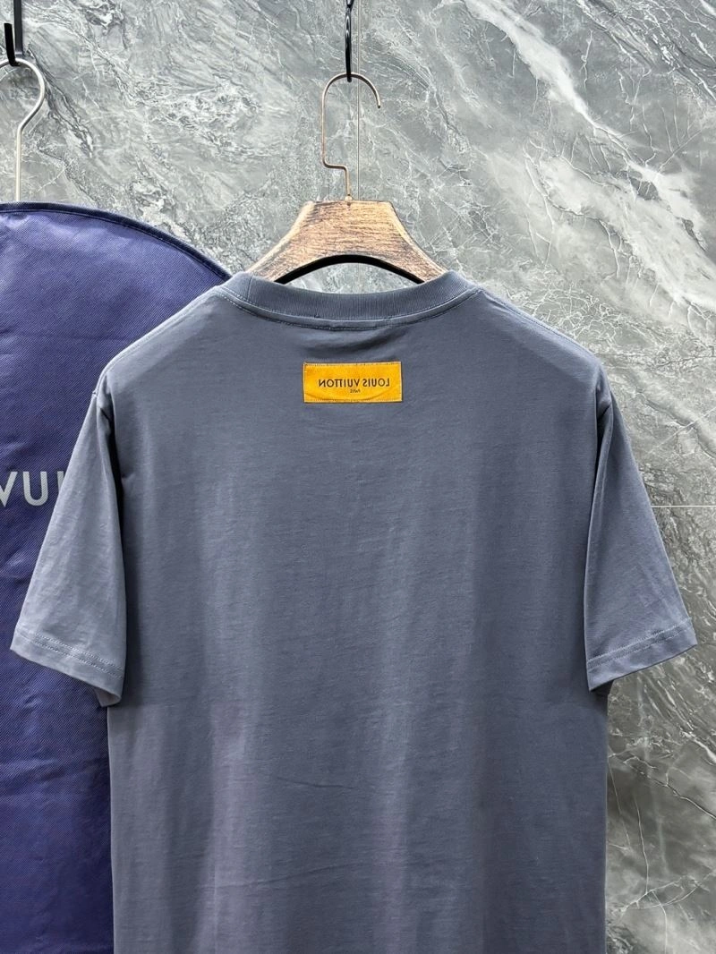 Exact replica Louis Vuitton T-Shirts