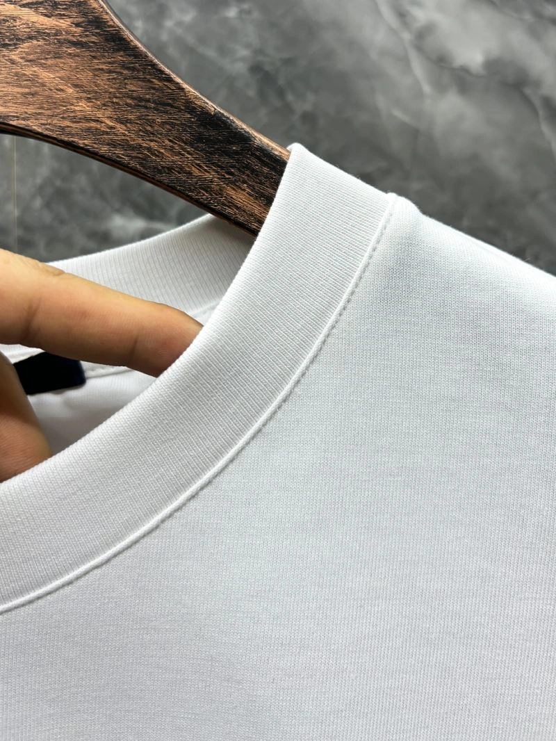 High fidelity Louis Vuitton T-Shirts