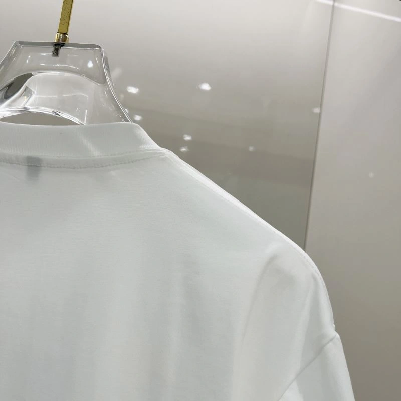 Reasonably priced Louis Vuitton T-Shirts